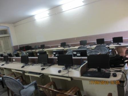 Computer Lab - M.T.B. Arts College